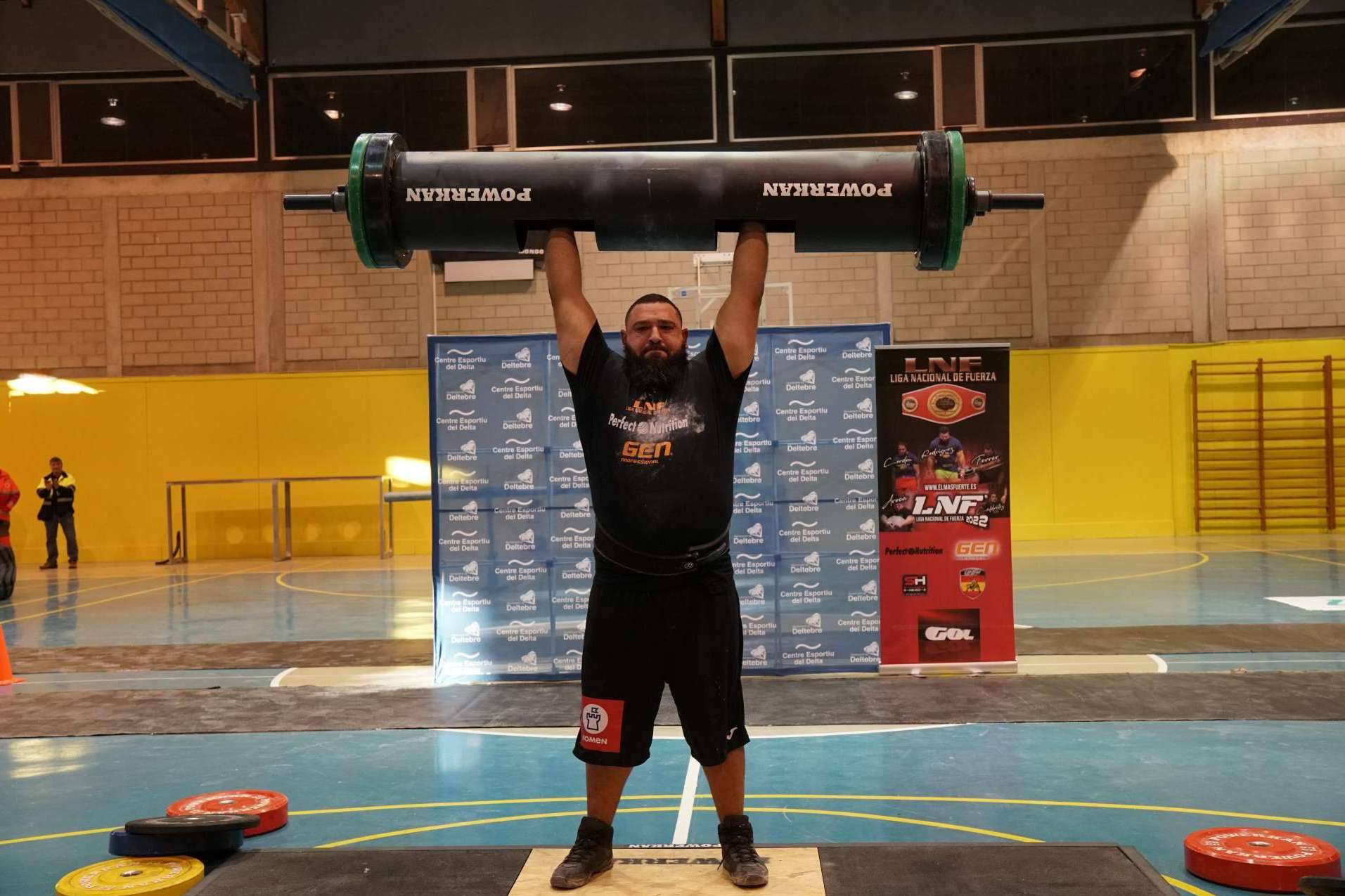 Juan Ferrer revela tres consejos clave para ganar fuerza - Santander 24H