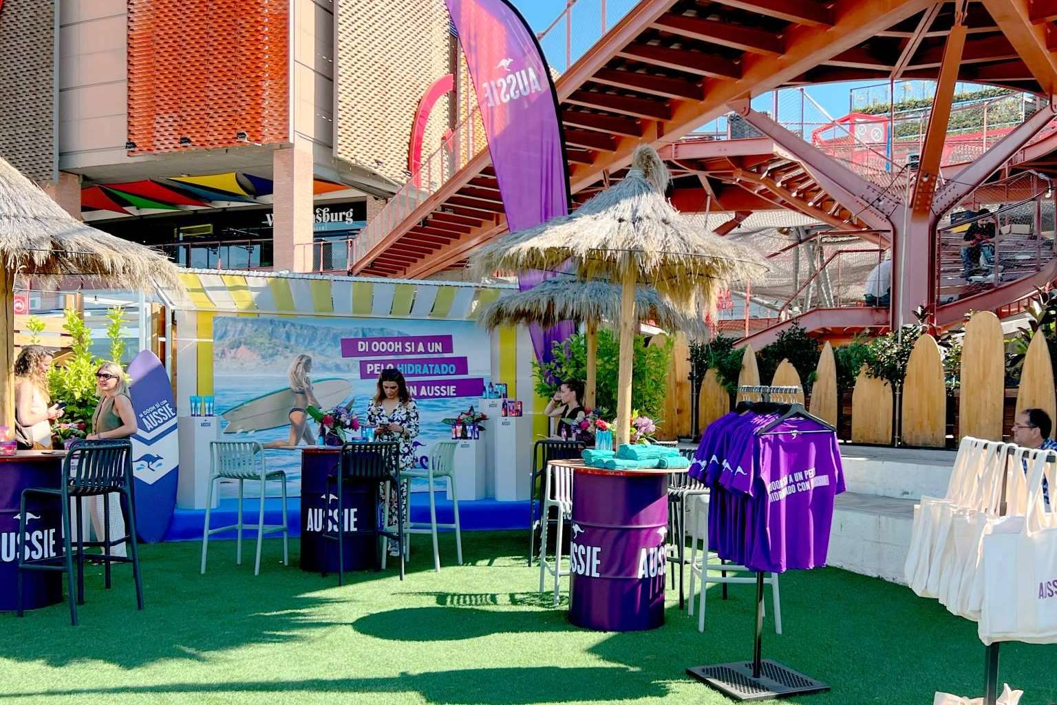 Honna Surf Hub; El espacio singular en Madrid que revoluciona el sector ...