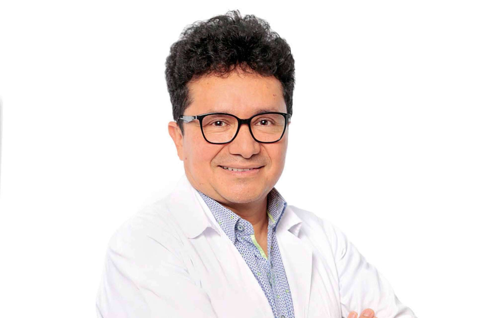 Soluciones avanzadas contra la caída del cabello, el doctor Zepeda ...